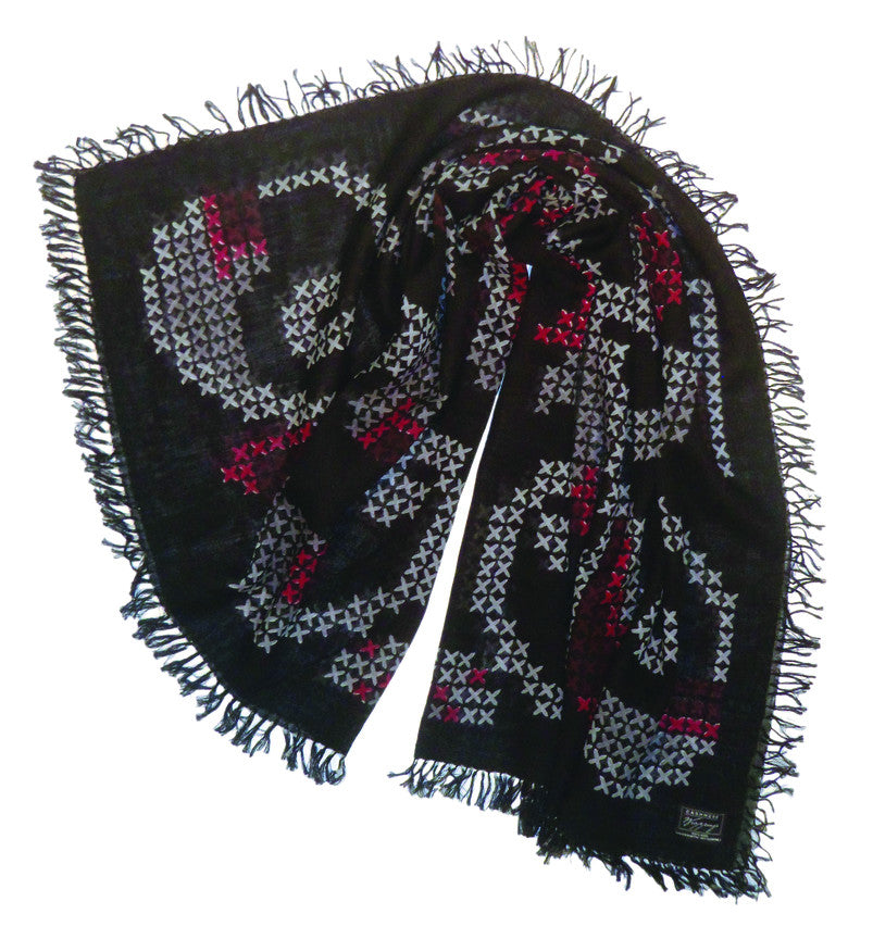 Cross Stitch – Cashmere Wrappings